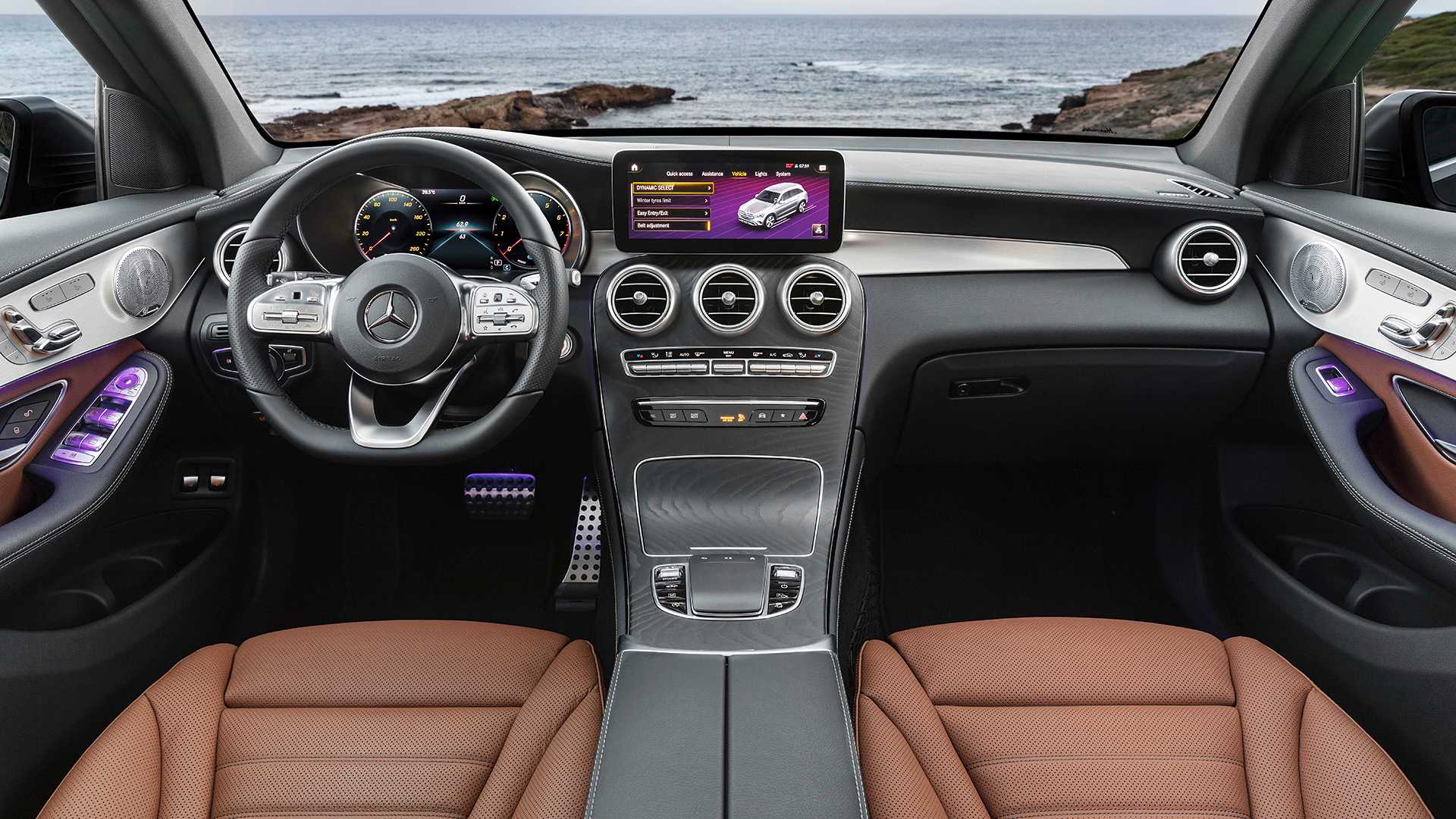2019日內瓦車展：新增 EQ Boost 48V 與 MBUX 系統，Mercedes-Benz GLC 小改款亮相 - CarStuff 人車事